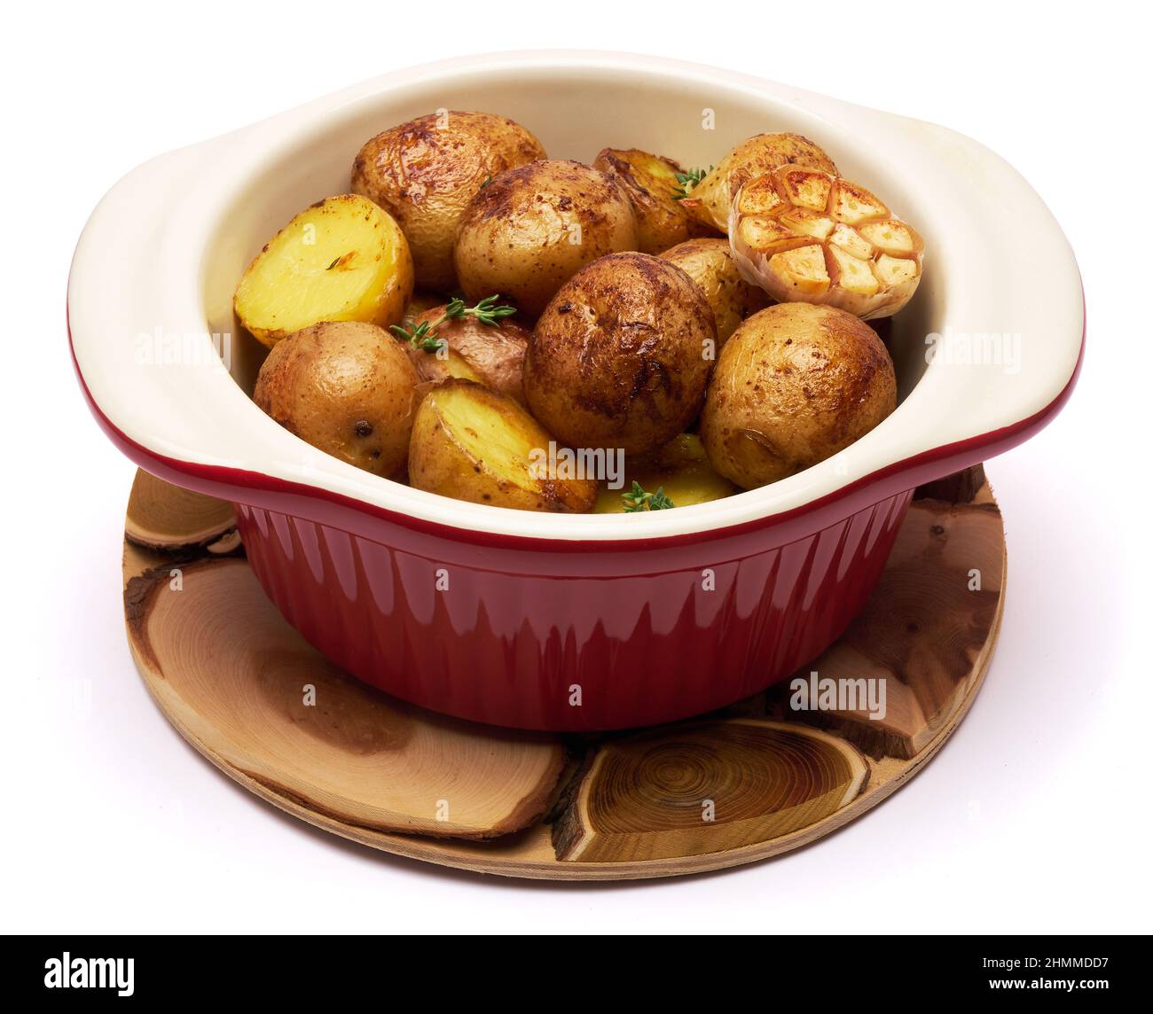 Baked potato in a clay pot isolated on white background Stock Photo - Alamy