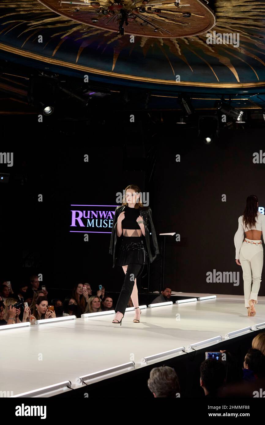 Sohomuse hi-res stock photography and images - Alamy