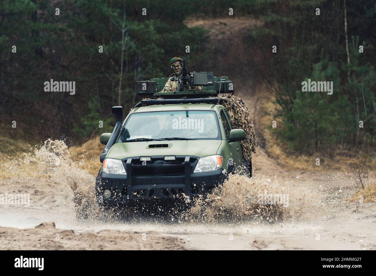 Army offroading hi-res stock photography and images - Alamy