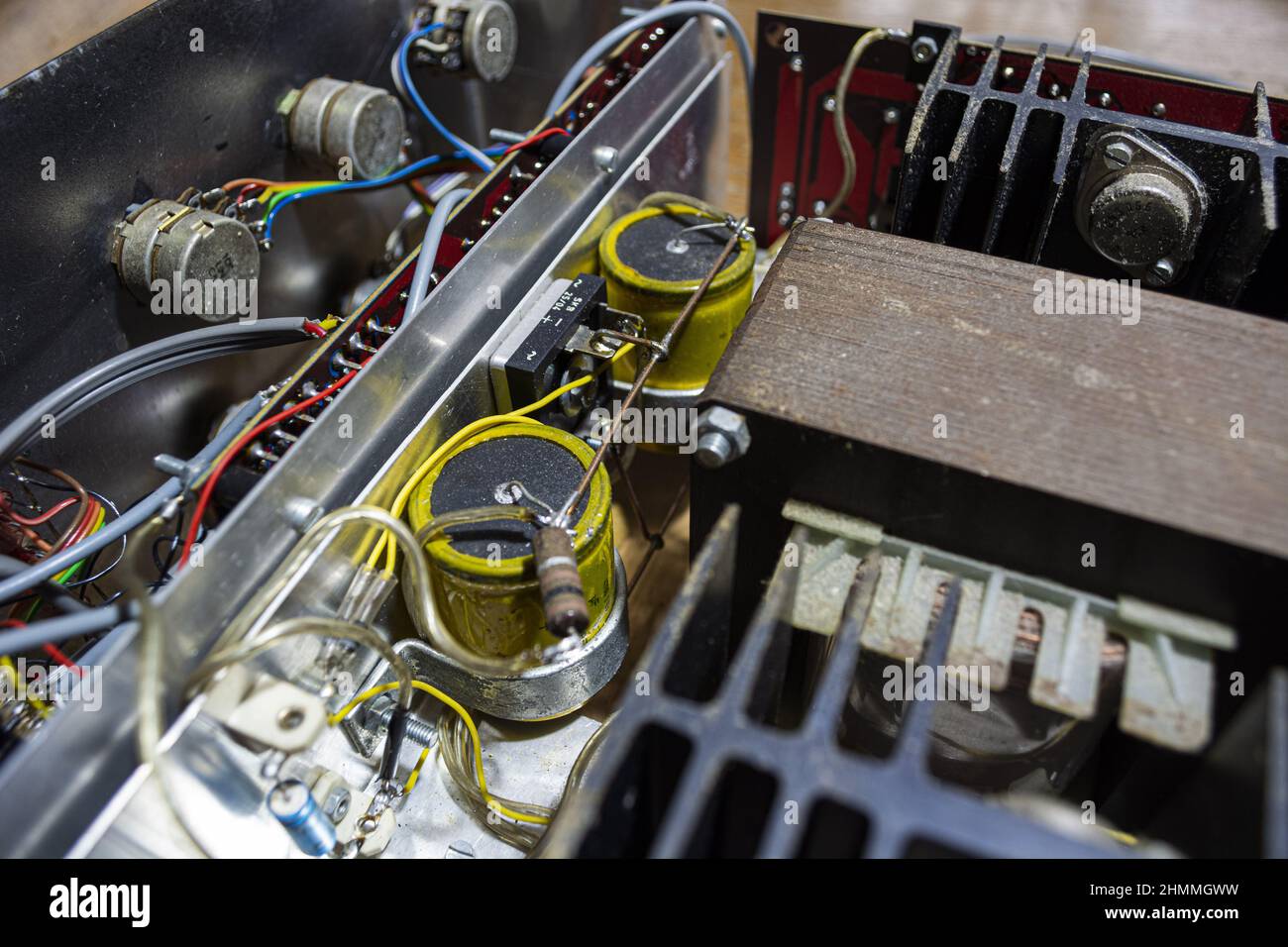 Amplifier chip hi-res stock photography and images - Alamy