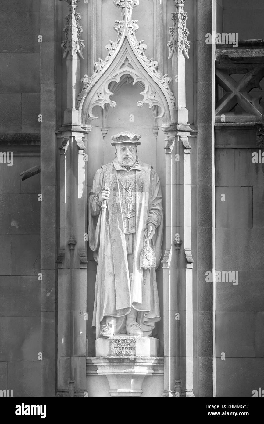 Elizabethan seal hi-res stock photography and images - Alamy