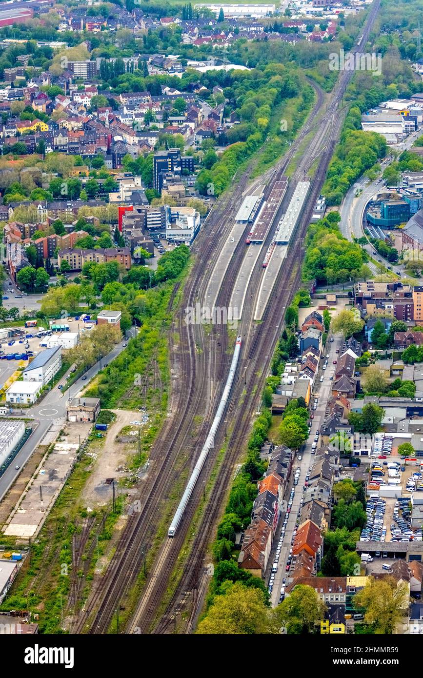 Aerial view, Gelsenkirchen main station, Neustadt, Gelsenkirchen, Ruhr ...