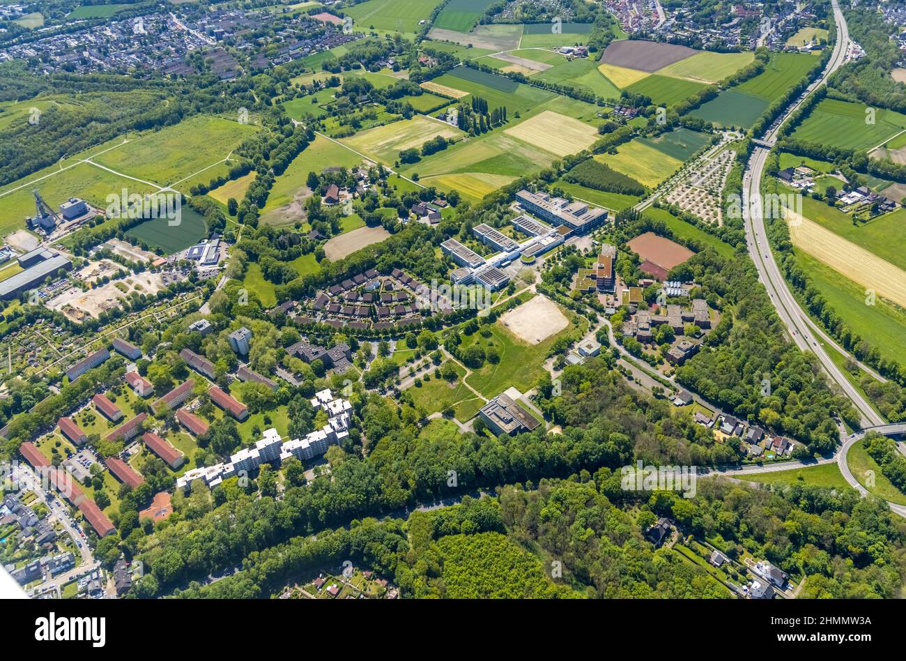 Wohnsiedlung angerburger strasse hi-res stock photography and images ...