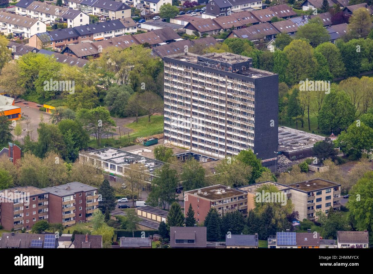 Planned Demolition High Rise Business Centre Rentfort Nord High ...