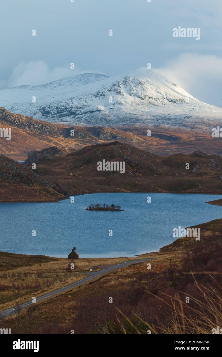 Loch Stack and Sail Rac mountain, Sutherland Stock Photo - Alamy