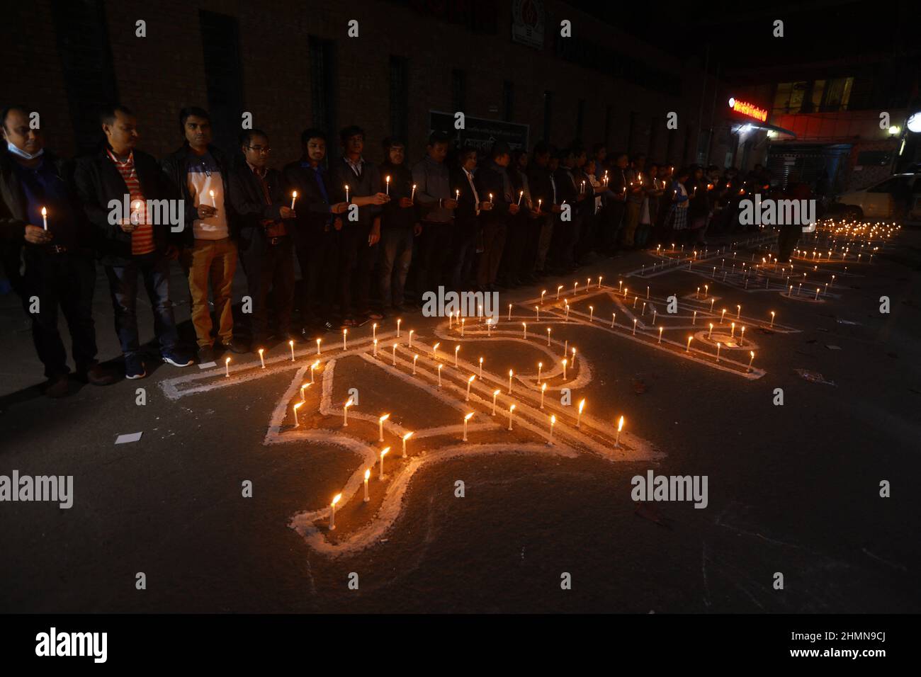 Bangladeshi journalist organisation Dhaka Reporter's Unity carries on a ...