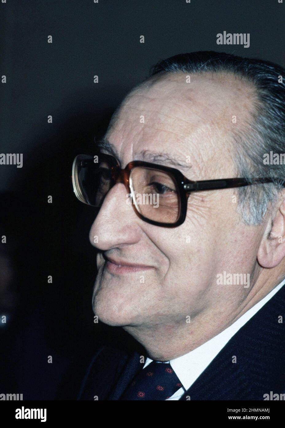 MARTIN MUNICIO , ANGEL. ESCRITOR ESPAÑOL . 1923-2002. FOTO AÑO 1980 ...