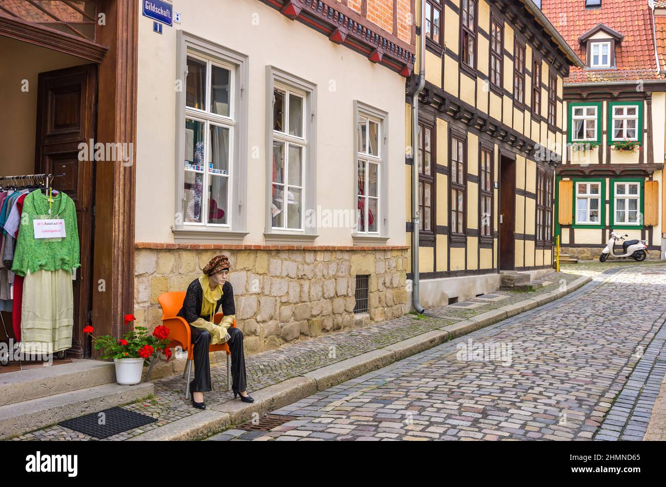 Medieval shop front hi-res stock photography and images - Alamy