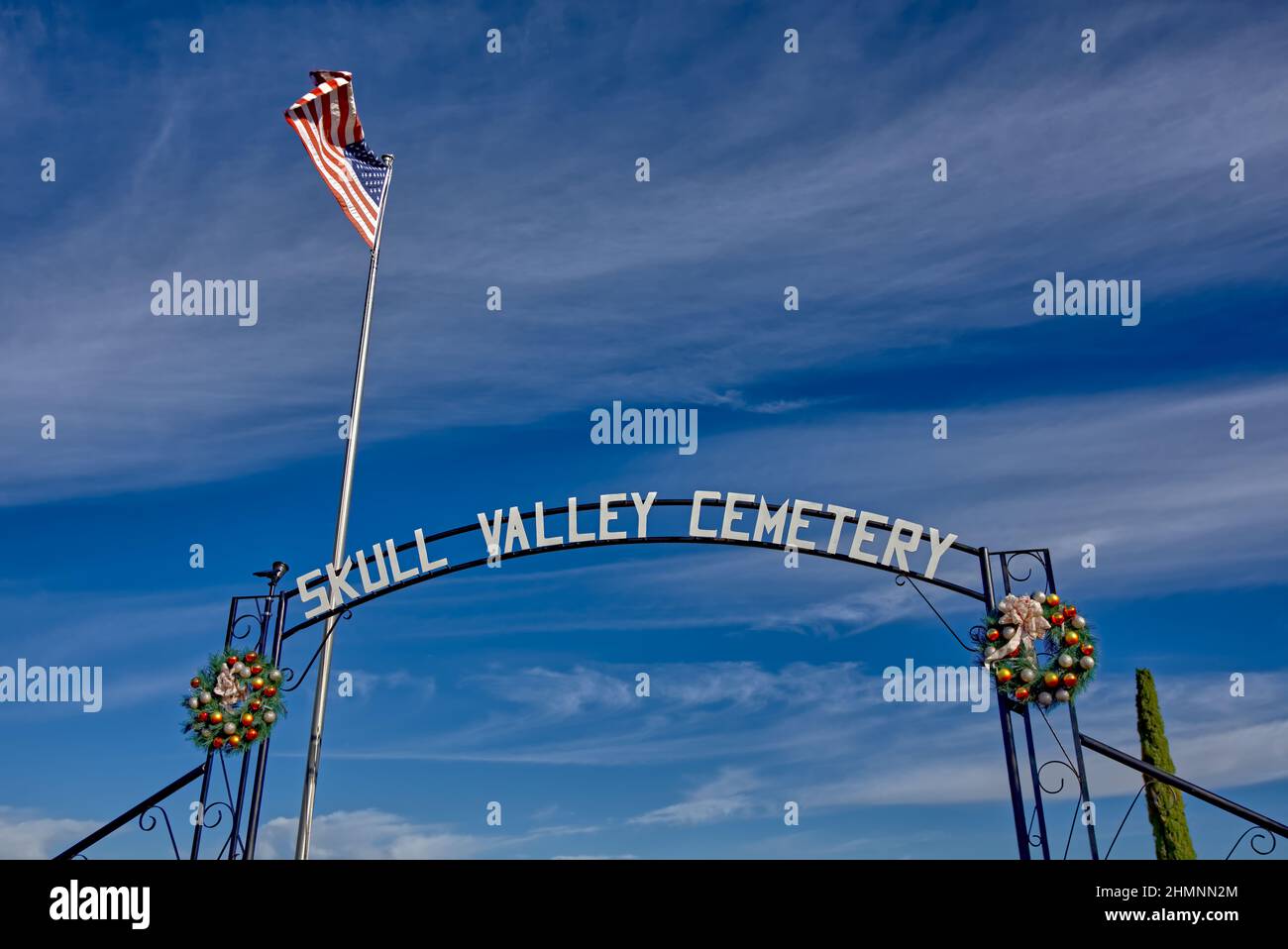 Skull valley cemetery hi-res stock photography and images - Alamy