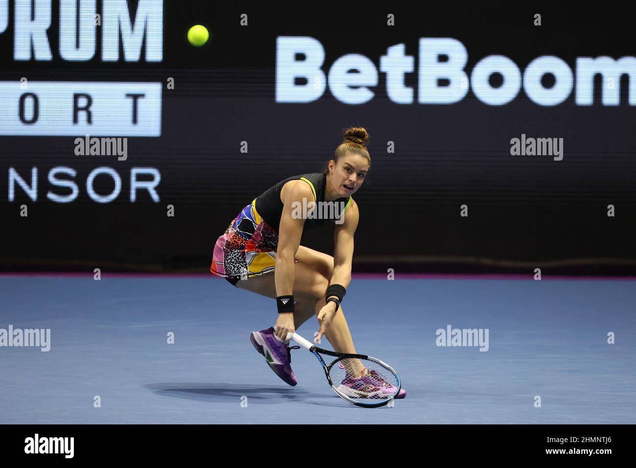 Maria Sakkari of Greece plays against Elise Mertens of Belgium during ...