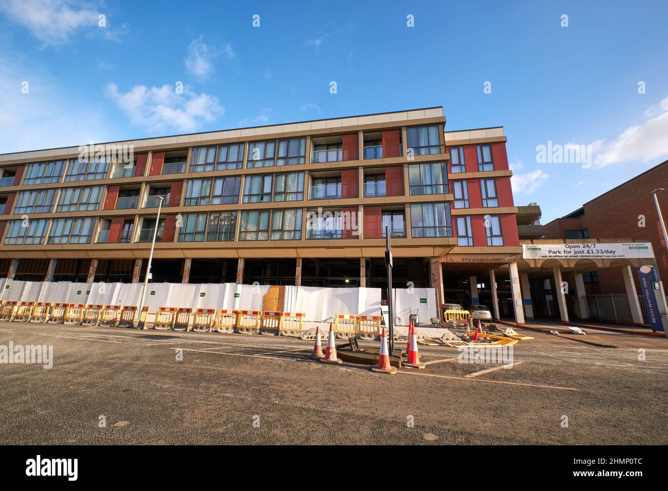 Hull road works hi-res stock photography and images - Alamy