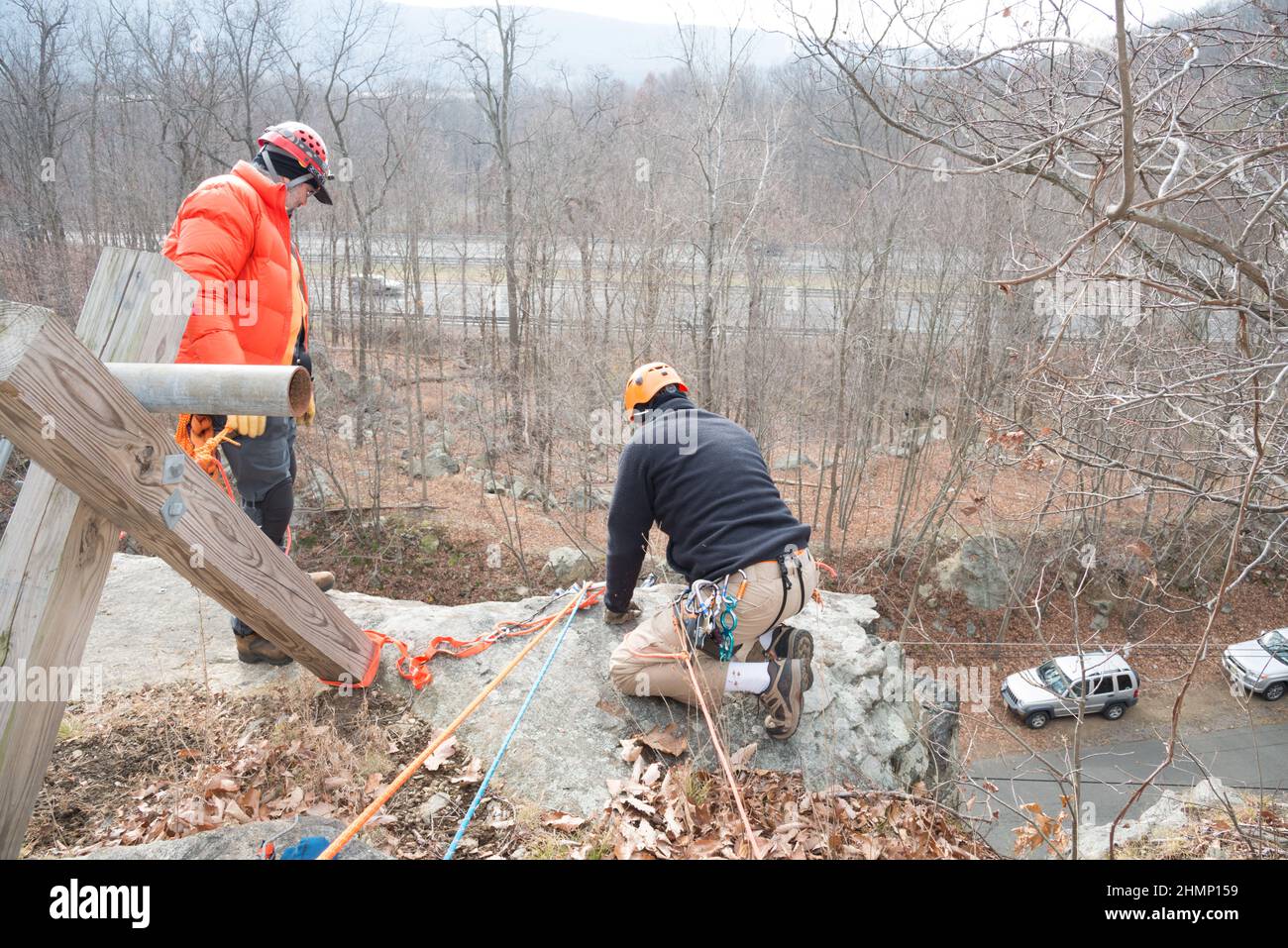 New Jersey Search and Rescue (NJSAR) Mountain Rescue Unit practice ...