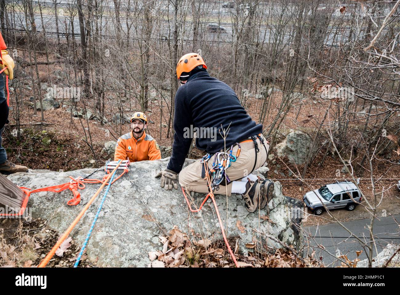 New Jersey Search and Rescue (NJSAR) Mountain Rescue Unit practice ...