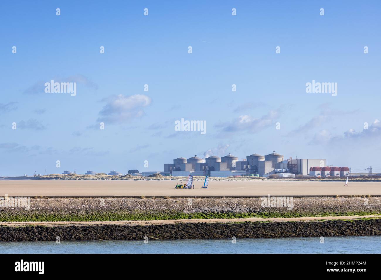 Gravelines, France, 11 February 2022. The Gravelines nuclear power ...