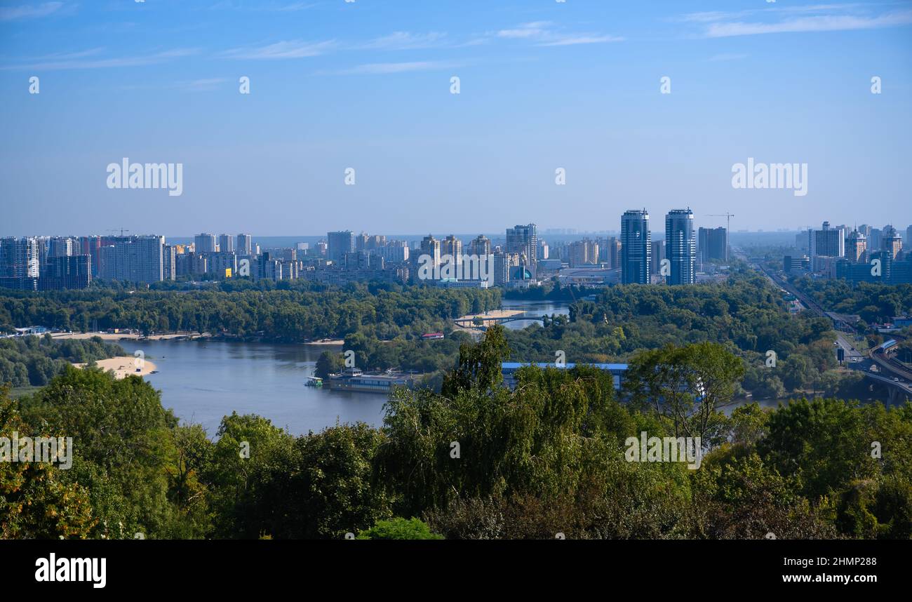 Urban landscape, fusion of nature and urbanism. Beautiful cityscape ...