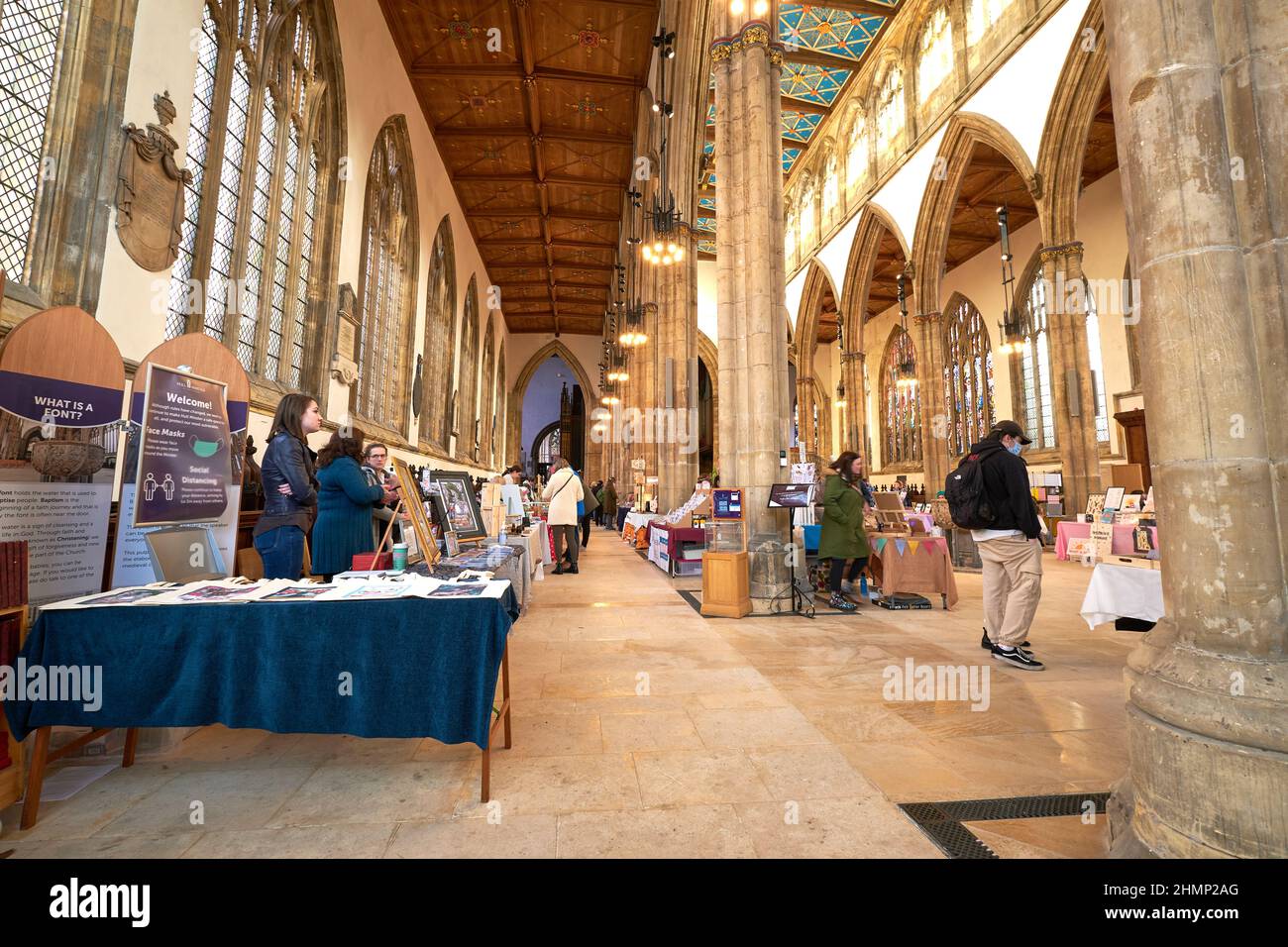 Interior of a large church Stock Photo - Alamy