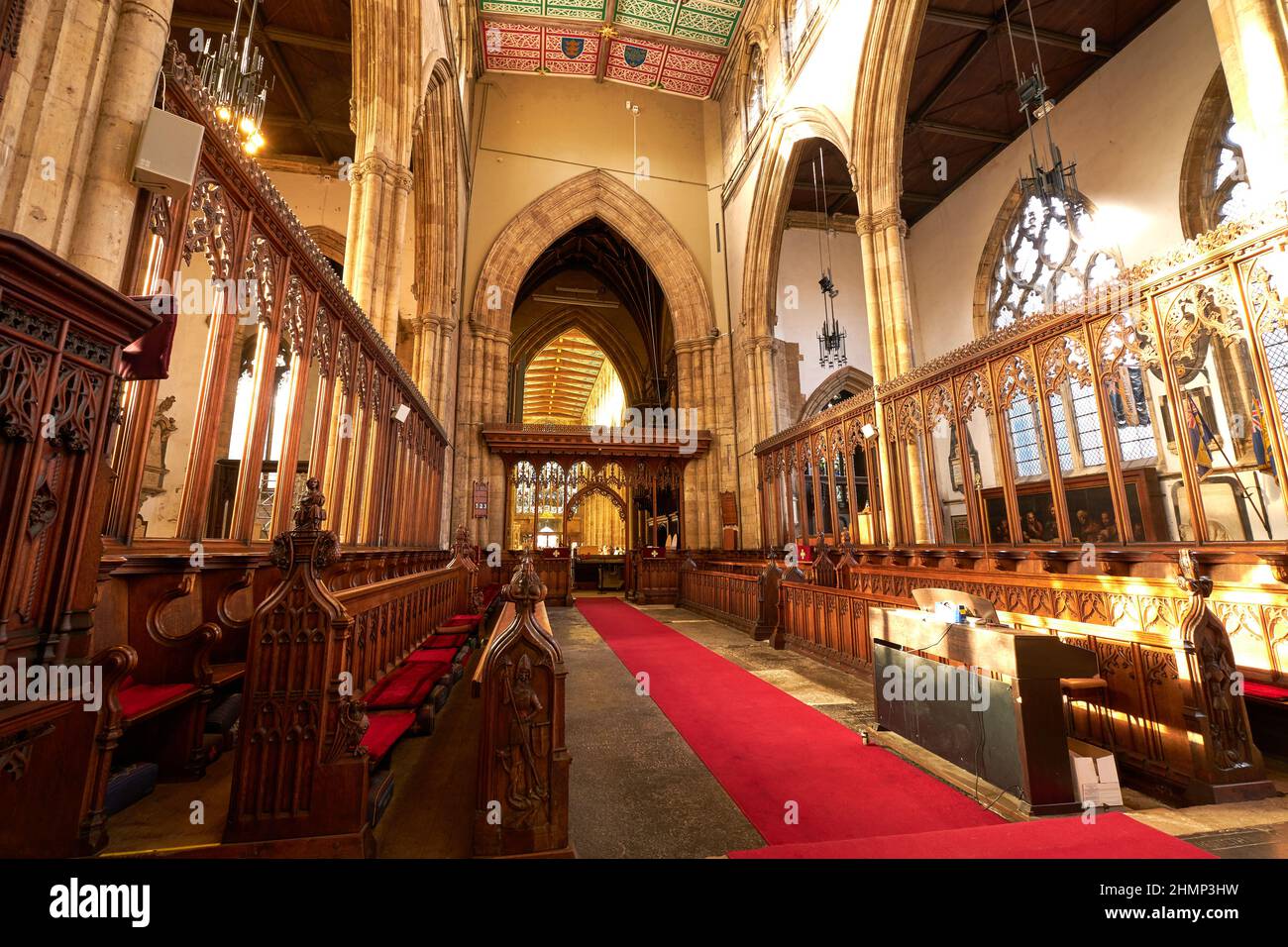 Interior of a large church Stock Photo - Alamy