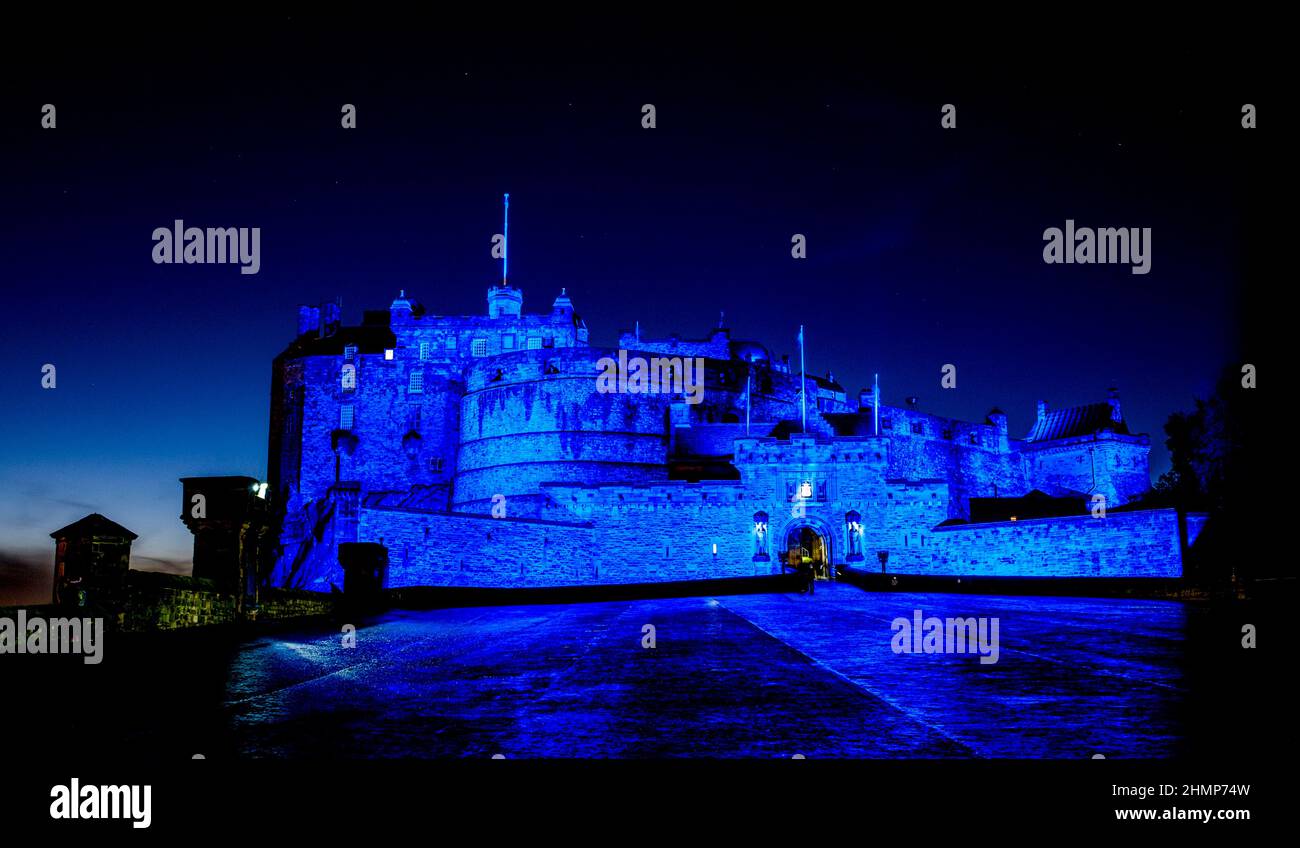 Edinburgh Castle - lit in blue for St Andrew's Day. Edinburgh, Scotland ...