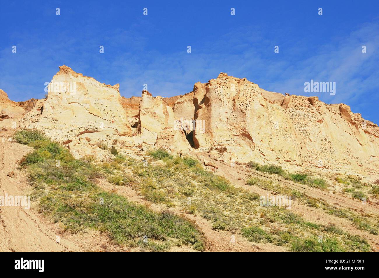 Cliffs by the beach of Pacific ocean. Puerto Santa Cruz. Argentina ...