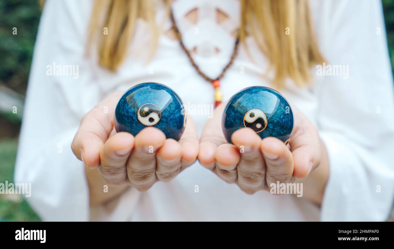 Yin yang ball hi-res stock photography and images - Alamy