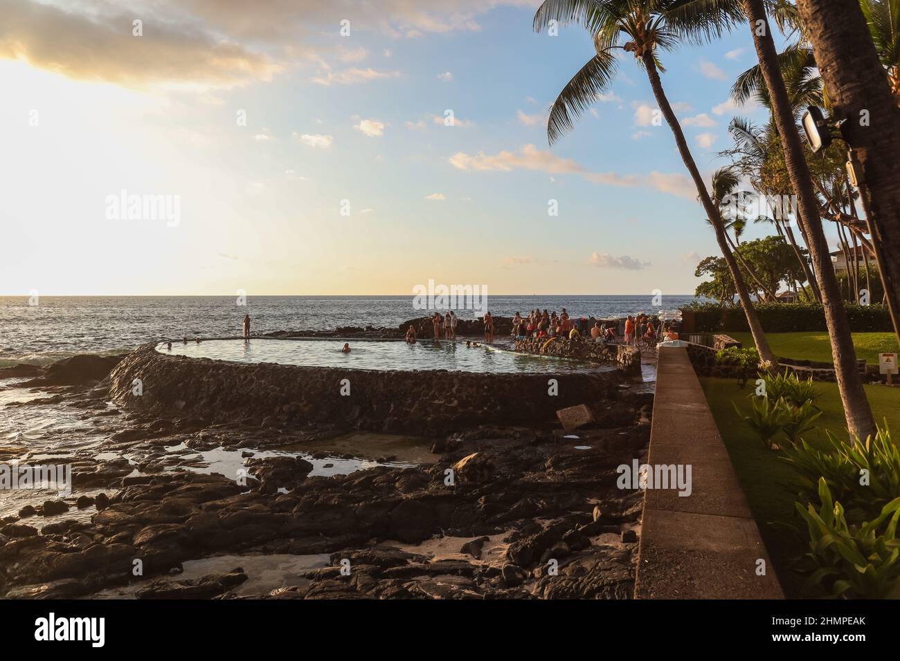 Ali'i saltwater pool hi-res stock photography and images - Alamy