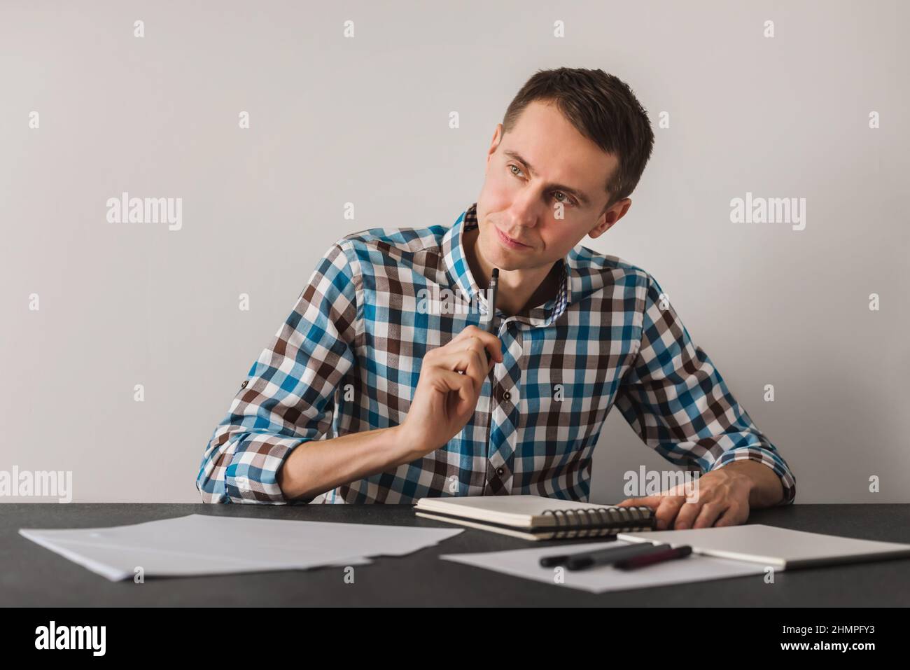 Graphic Designer Thinking Idea for New Project Stock Photo - Alamy