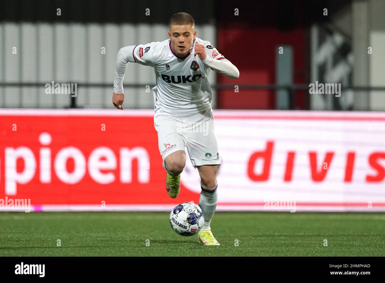 HELMOND, NETHERLANDS - FEBRUARY 11: Rein Smit of Telstar during the ...