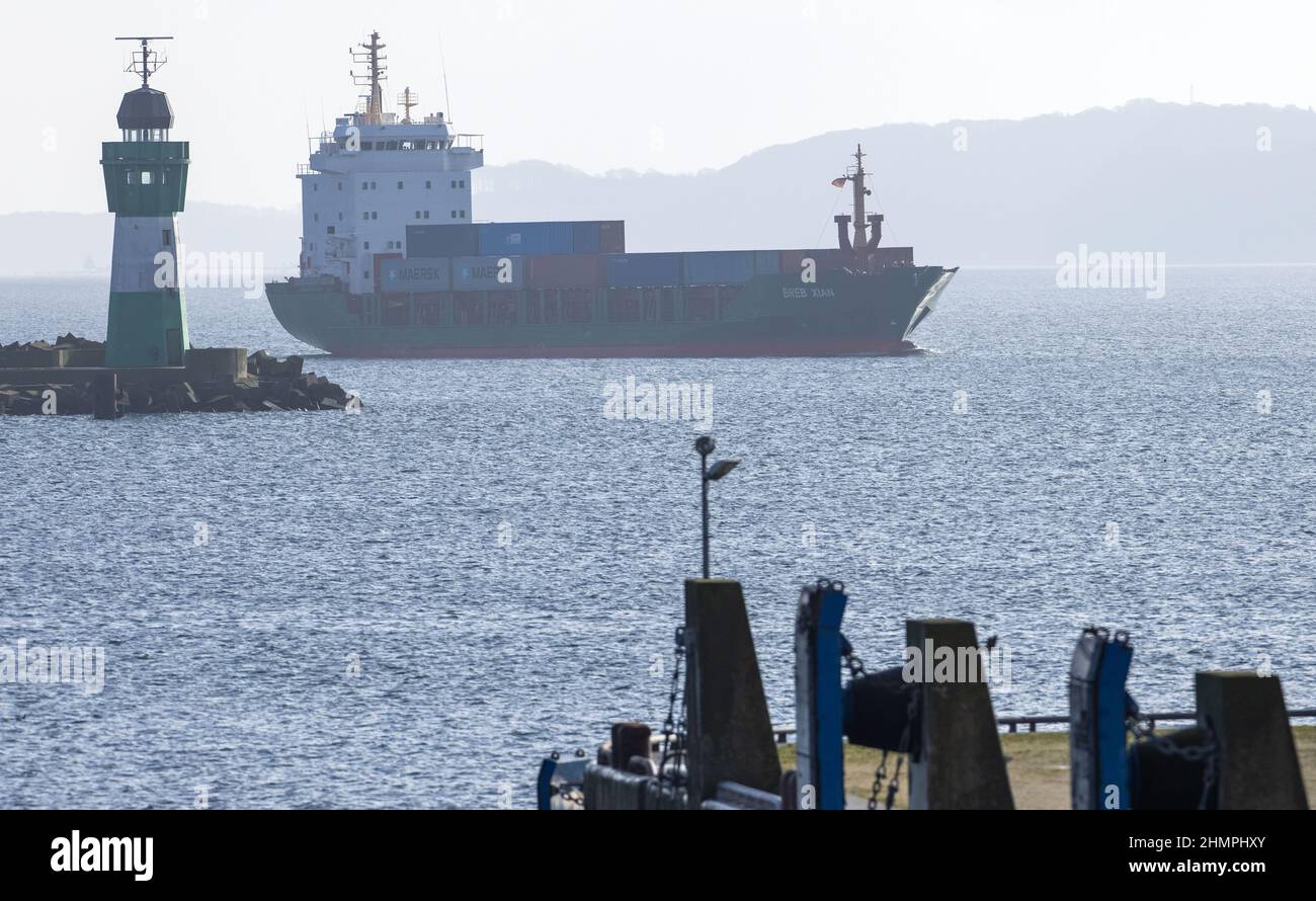 Mukran, Germany. 11th Feb, 2022. The cargo ship "Breb Xian" comes from ...
