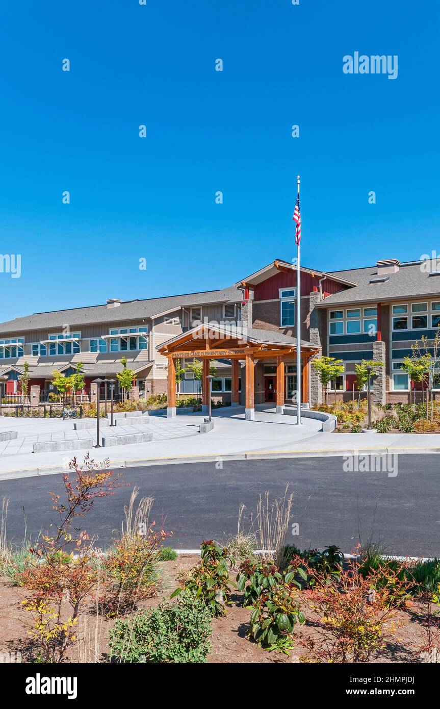 The new Panther Lake Elementary School in Kent, Washington Stock Photo ...