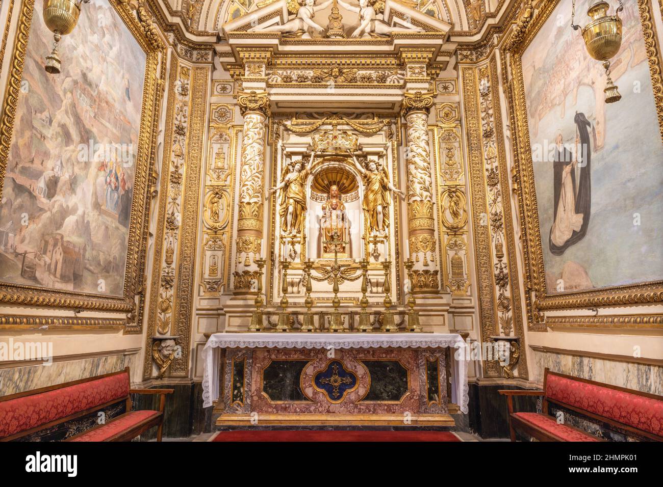 ROME, ITALY - SEPTEMBER 1, 2021: The side chapel of Santa Maria in ...