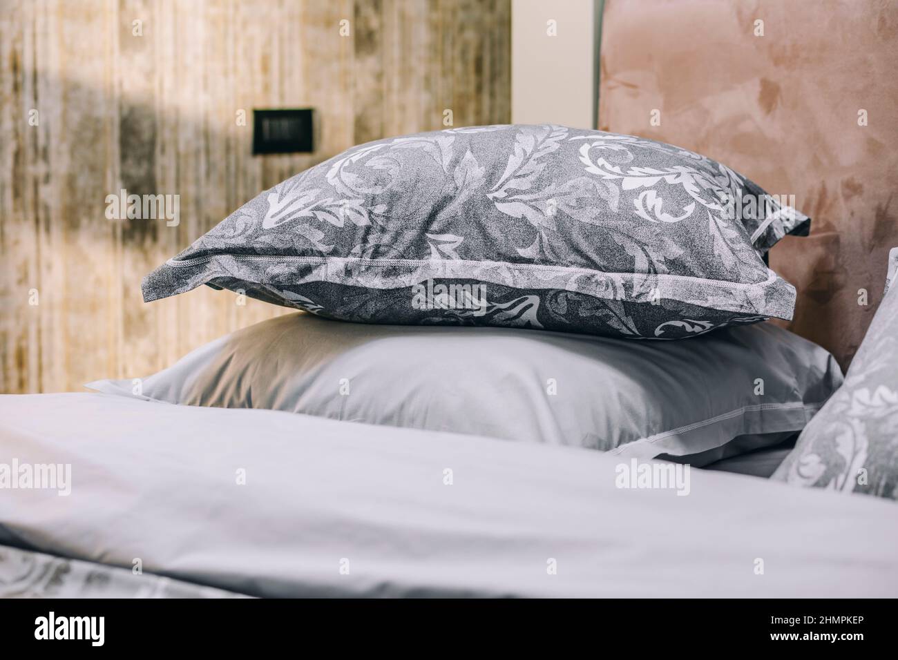 Morning photoshoot hi-res stock photography and images - Alamy