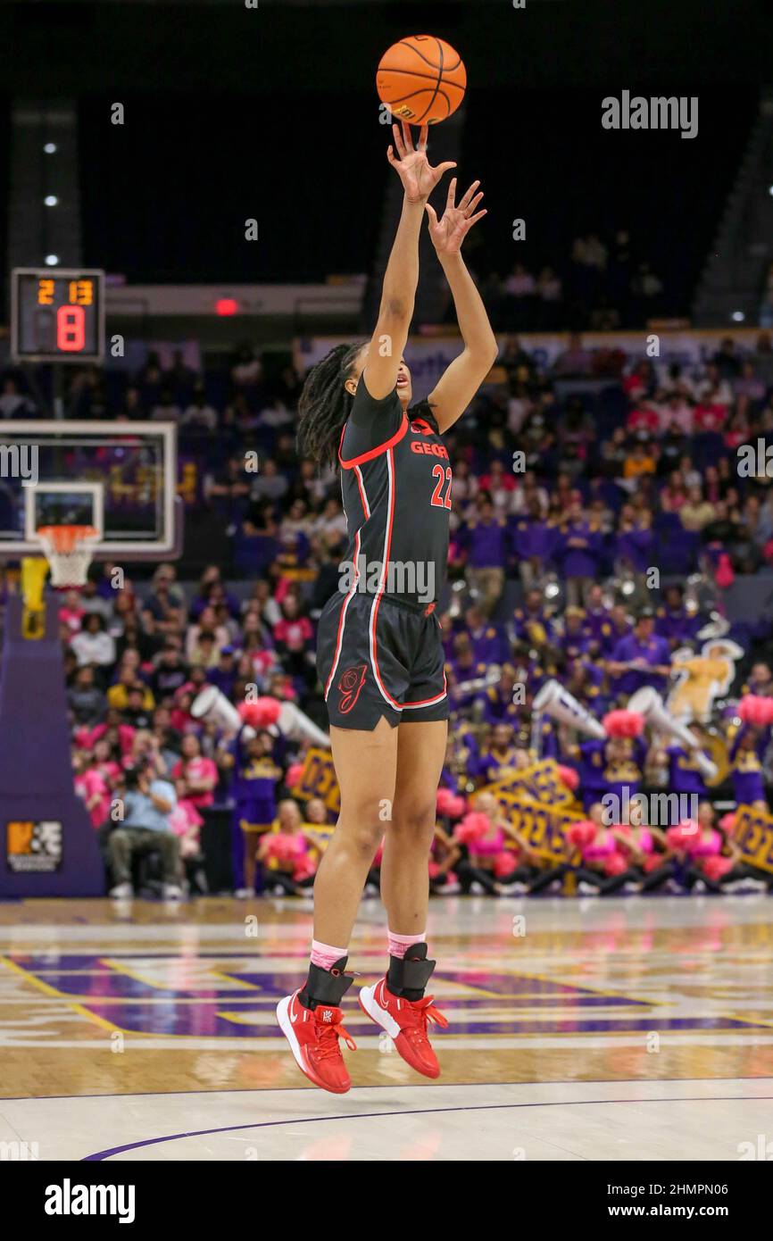 Baton Rouge, LA, USA. 10th Feb, 2022. Georgia's Malury Bates (22) puts ...