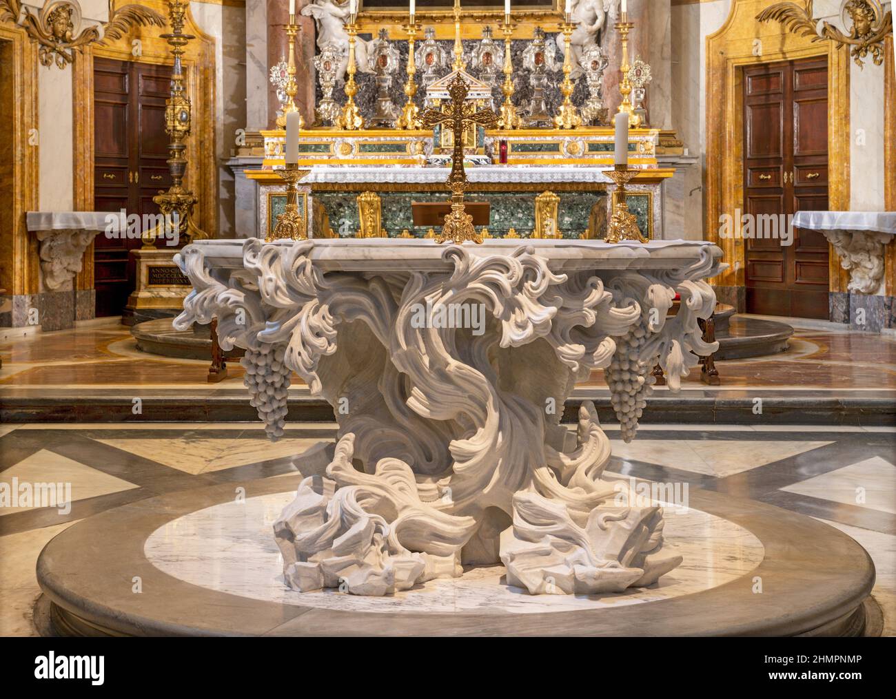 ROME, ITALY - SEPTEMBER 1, 2021: The marble altar (mensa) of church ...