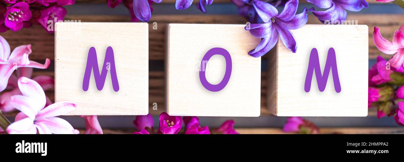 Mom word hi-res stock photography and images - Alamy