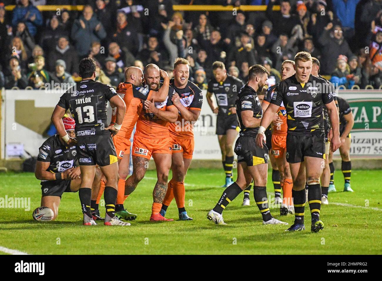 Castleford, UK. 11th Feb, 2022. Castleford Tigers' Paul McShane, George ...