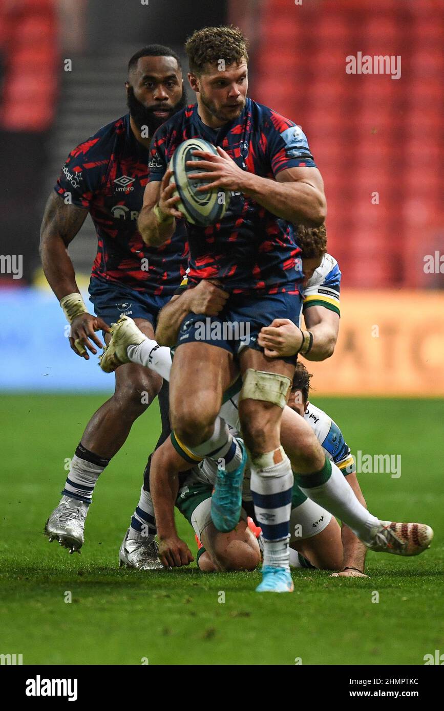Henry Purdy of Bristol Bears, tackled by Paddy Jackson of London Irish ...