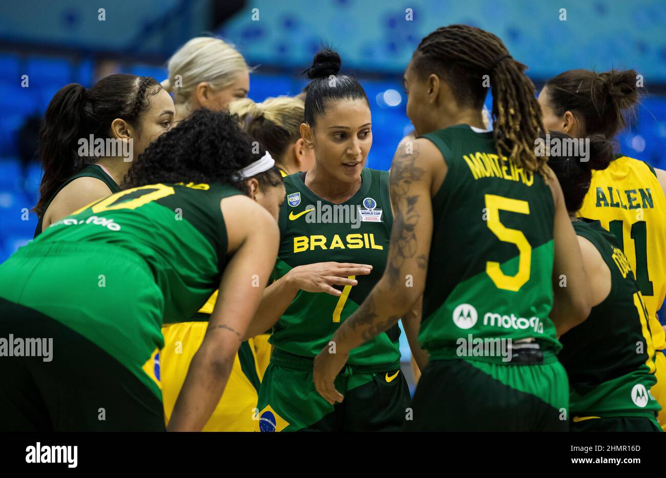 Belgrade, Serbia, 10th February 2022. Patty Teixeira of Brazil talks to ...