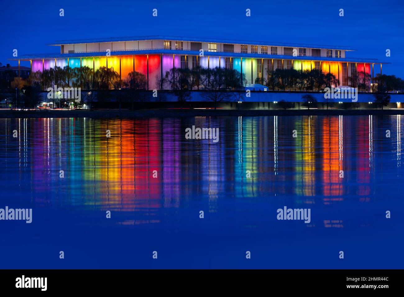 Kennedy center dc rainbow hi-res stock photography and images - Alamy