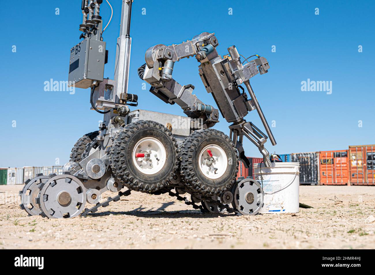 Eod tech hi-res stock photography and images - Alamy