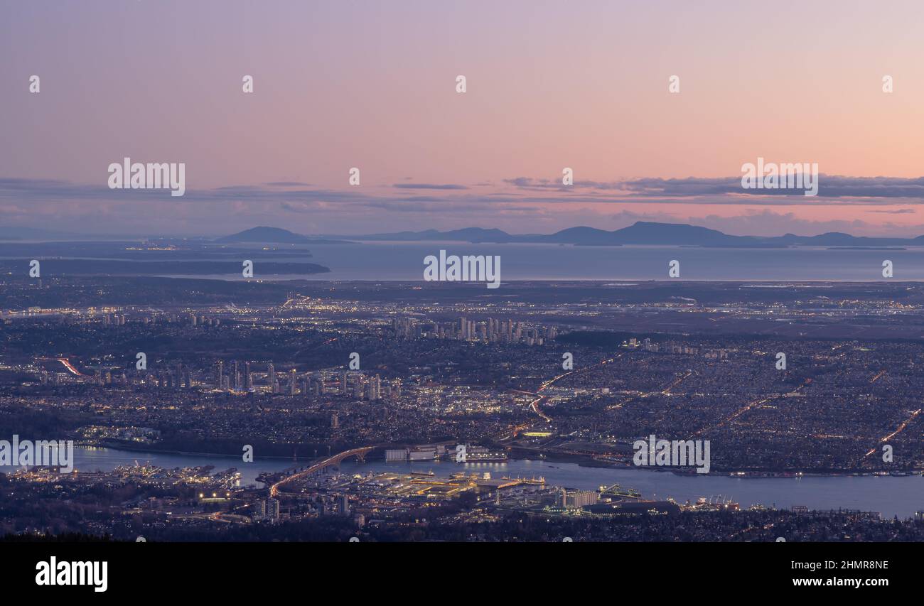 Canada sky night pacific hi-res stock photography and images - Alamy