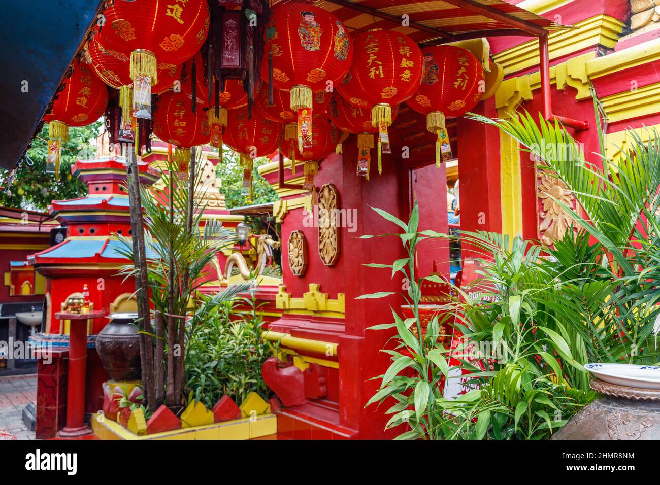 Chinese temple Kelenteng Ong Tay Jen Griya Kongco Dwipayana, Denpasar ...