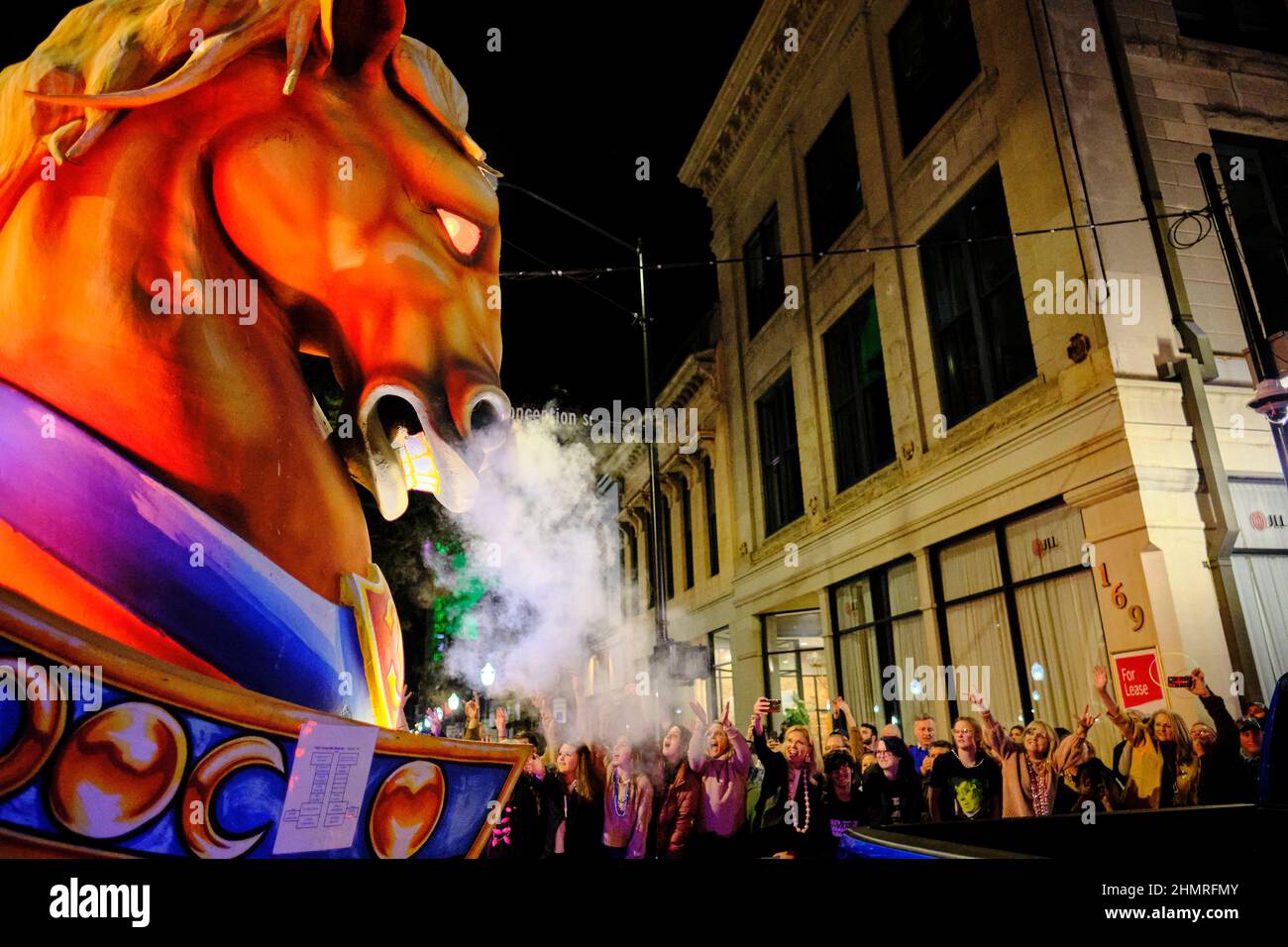 Mobile mardi gras float hi-res stock photography and images - Alamy