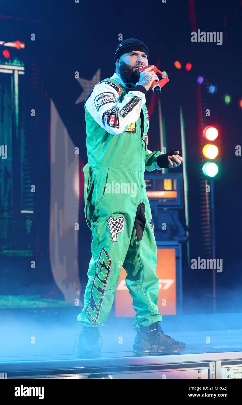 MIAMI, FL-FEB 11: Farruko performs during his LA167 Tour at the FTX ...