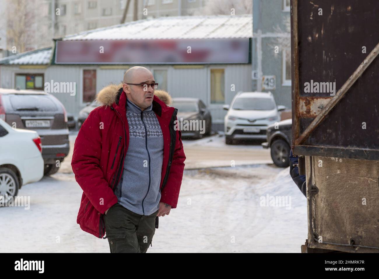 Unzipped jacket hi-res stock photography and images - Alamy