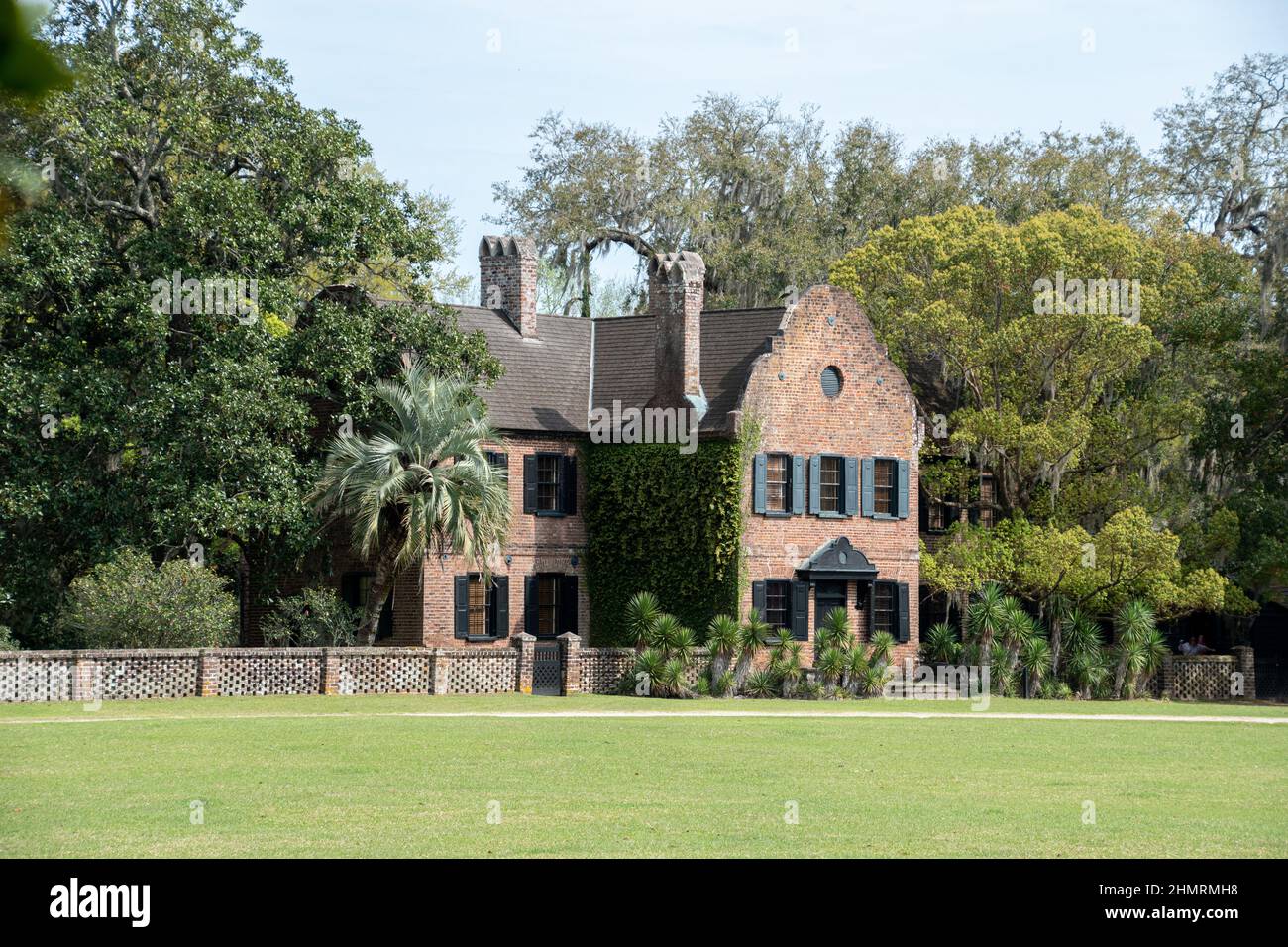 The Middleton Place Mansion in Charleston, South Carolina Stock Photo ...