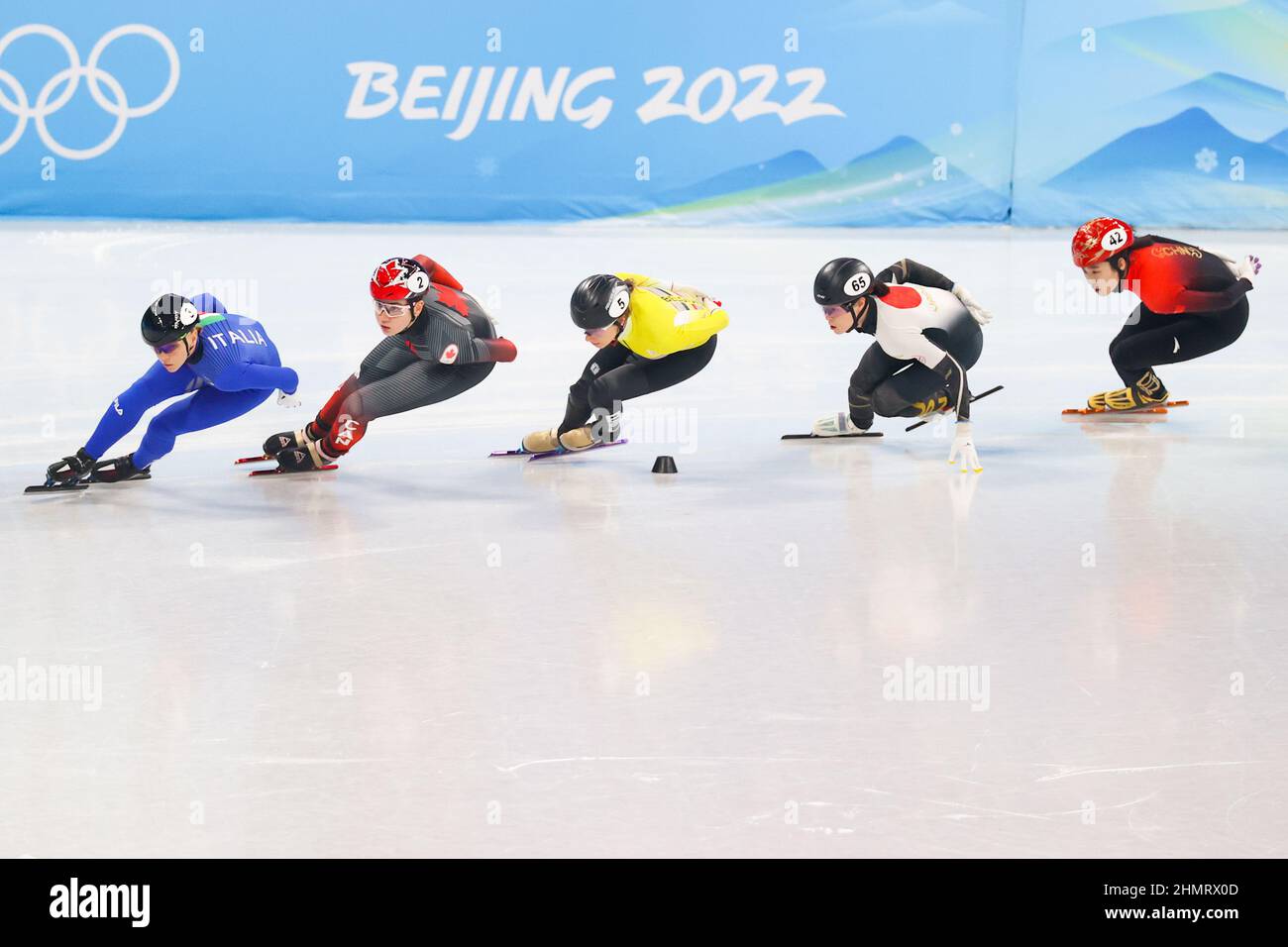 Hanne desmet of belgium and courtney sarault of canada hi-res stock ...