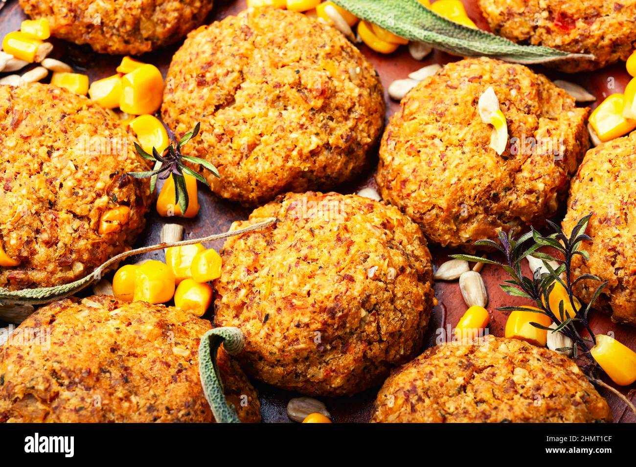 Vegetable balls. Healthy vegetable meatballs. Vegedelki from beans ...