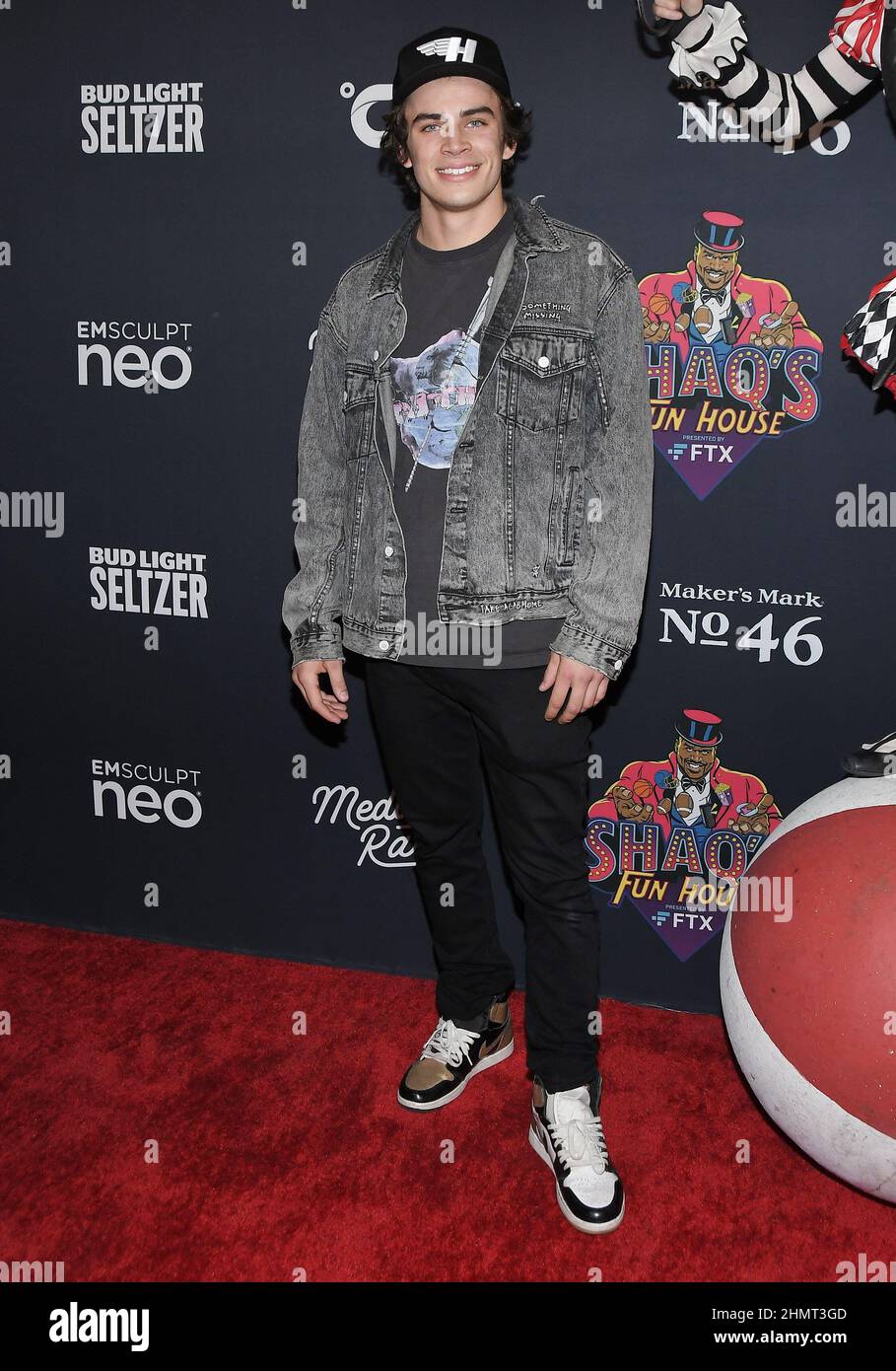Los Angeles, USA. 11th Feb, 2022. Hayes Grier arrives at SHAQ'S Fun ...