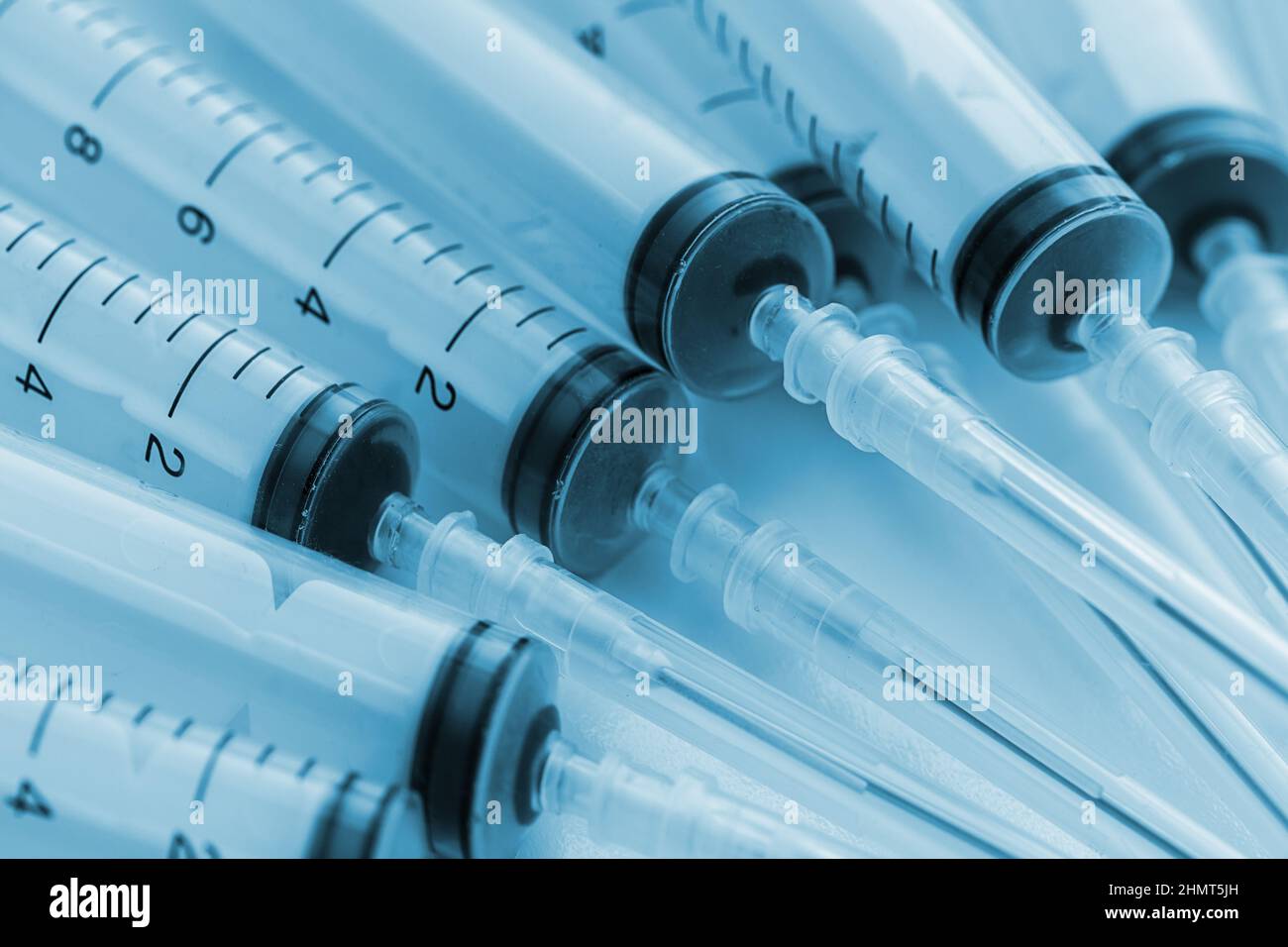 disposable syringes for injection Stock Photo - Alamy