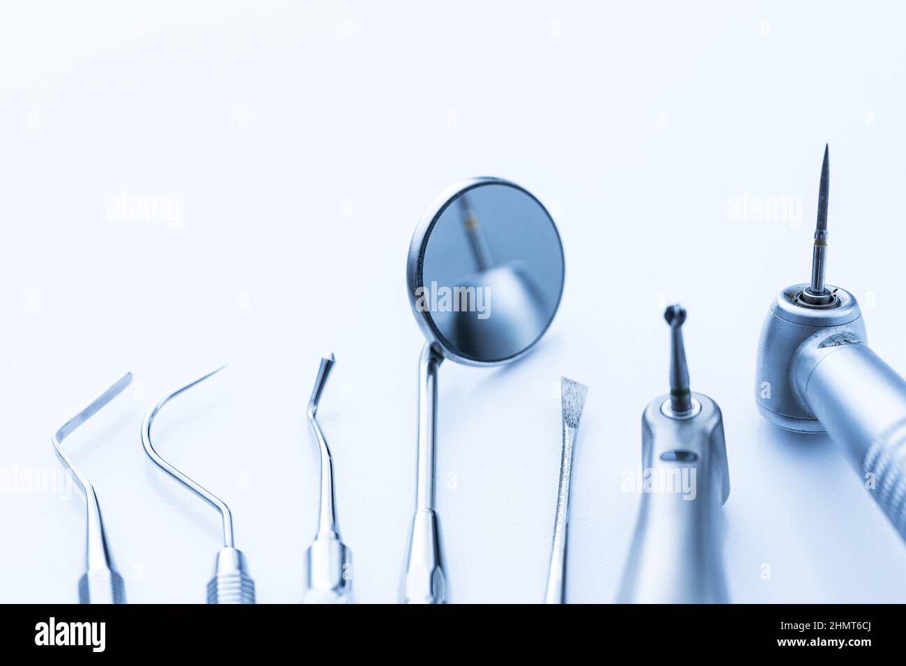 Dental basic tools hi-res stock photography and images - Alamy